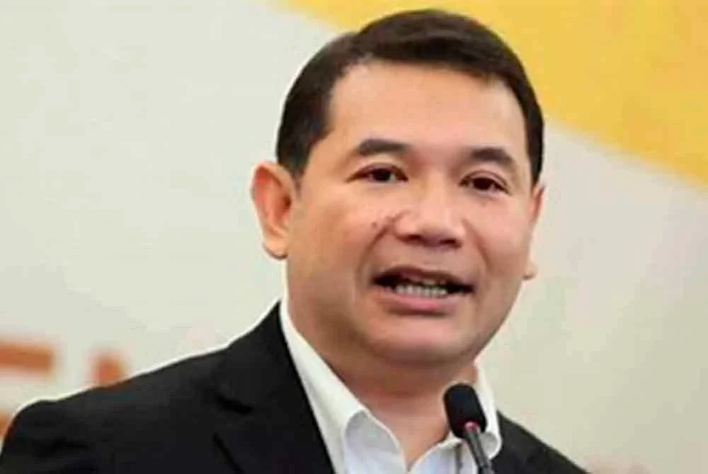 Sepatutnya orang pertama SPRM perlu cari ialah Perdana Menteri - Rafizi ...