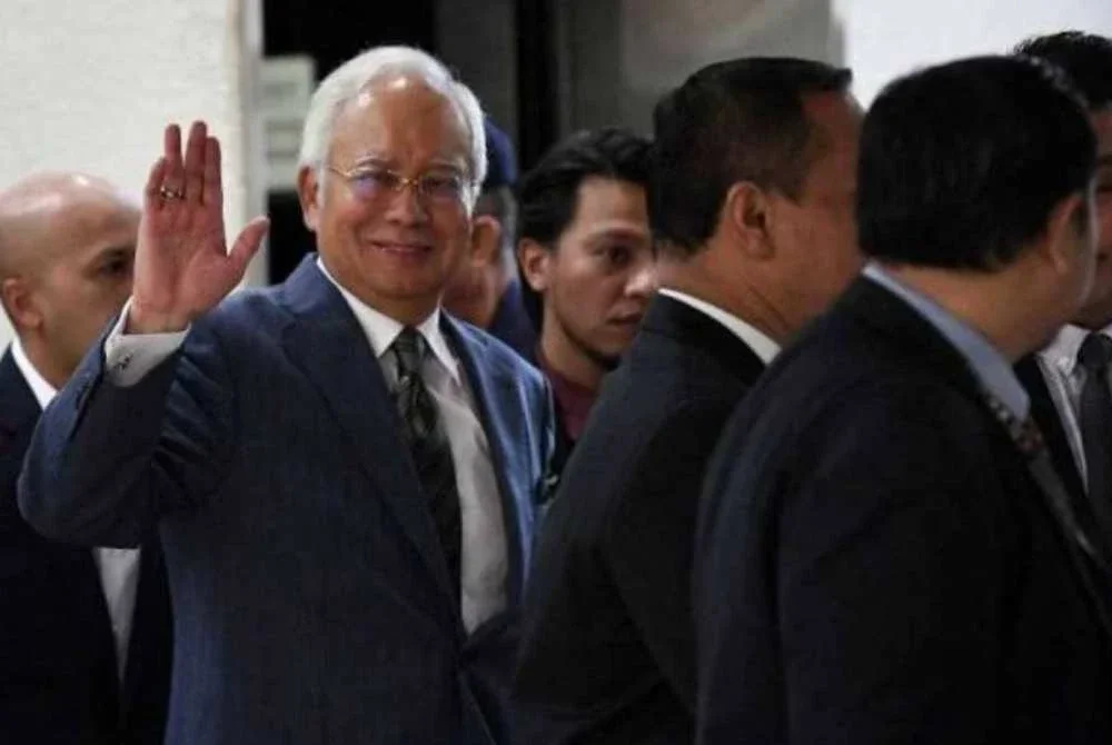 Tabik spring untuk Bossku Najib - Sinar Harian